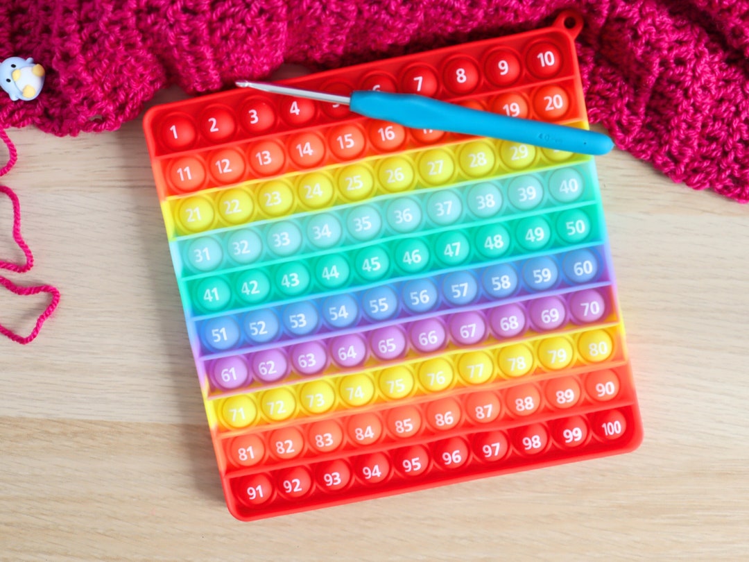 Rainbow Popper Row Counter, 100 Square Silicone Crochet Stitch Counter ...