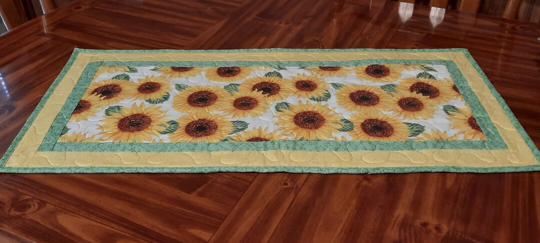 Hand Made and Quilted Bright Sunflower Table Runner! - Etsy