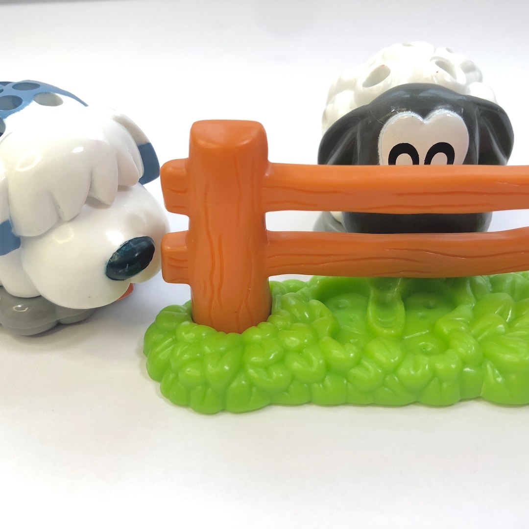 Play-doh Dohville Play Set, Fuzzy Farm Animals, 2003 Vintage, Small Set ...