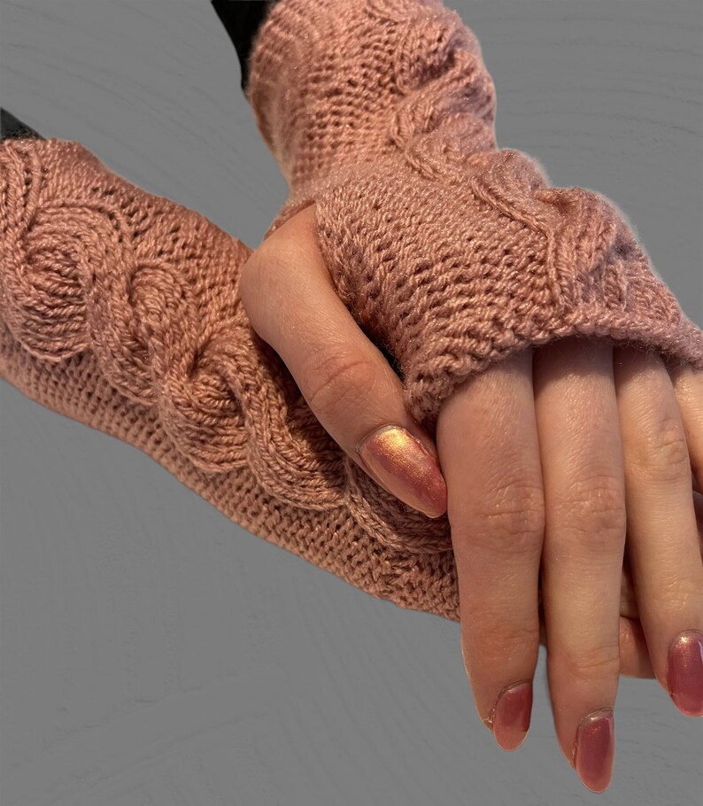 Knitting Pattern - Simple Cable-knit Fingerless Gloves - Etsy