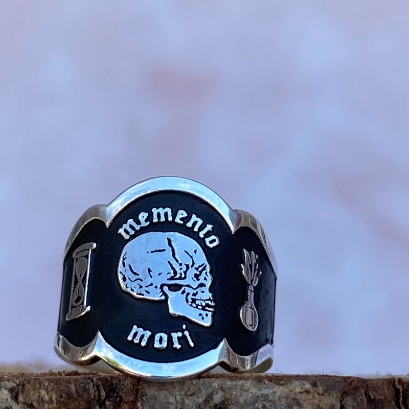 Memento Mori Ring - Etsy
