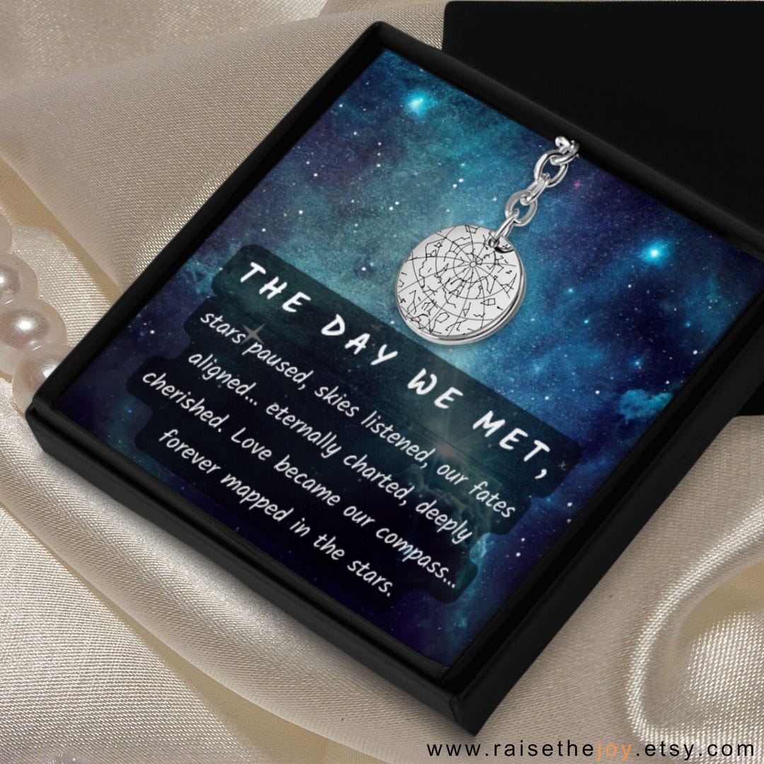Custom Star Map Keychain Engraved Personalized Night Sky Keyring Star ...