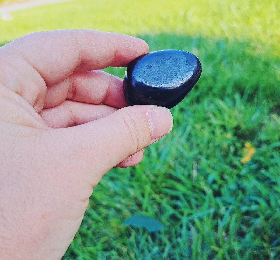 Shungite Tumbled Stones - Regular Grade - Ethically Sourced From Russia ...