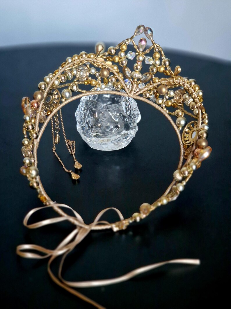 Golden Crown, Ritual Tiara, Victorian Crown, Gothic Crown, Bride in ...