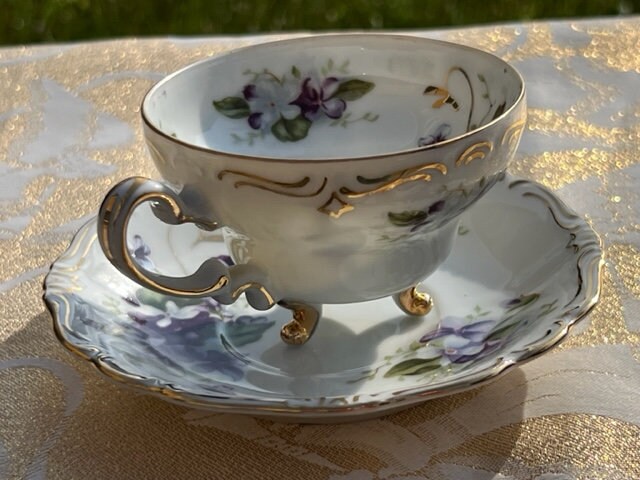 Vintage Yada China Footed Two Piece Demitasse Teacup & Saucer Set ...