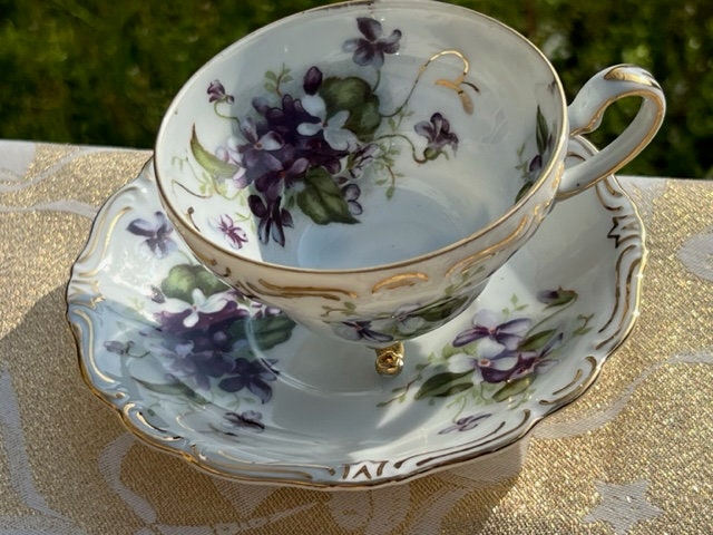 Vintage Yada China Footed Two Piece Demitasse Teacup & Saucer Set ...