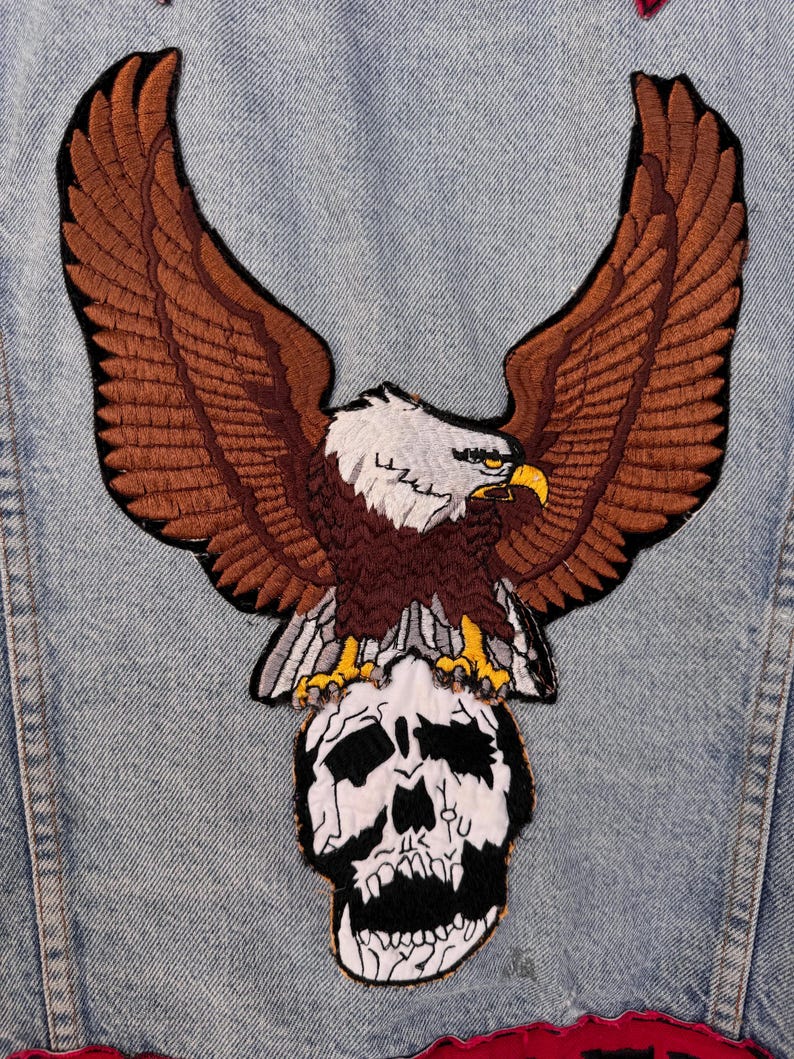Levi's Denim Beat up Independent Intruder Biker Denim Vest With Skulls ...