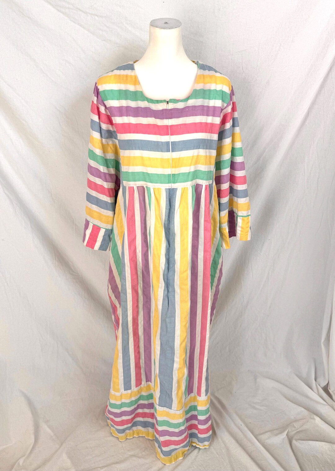 1980s Styled by Saybury Pastel Rainbow Striped Mumu Style Zip Front ...