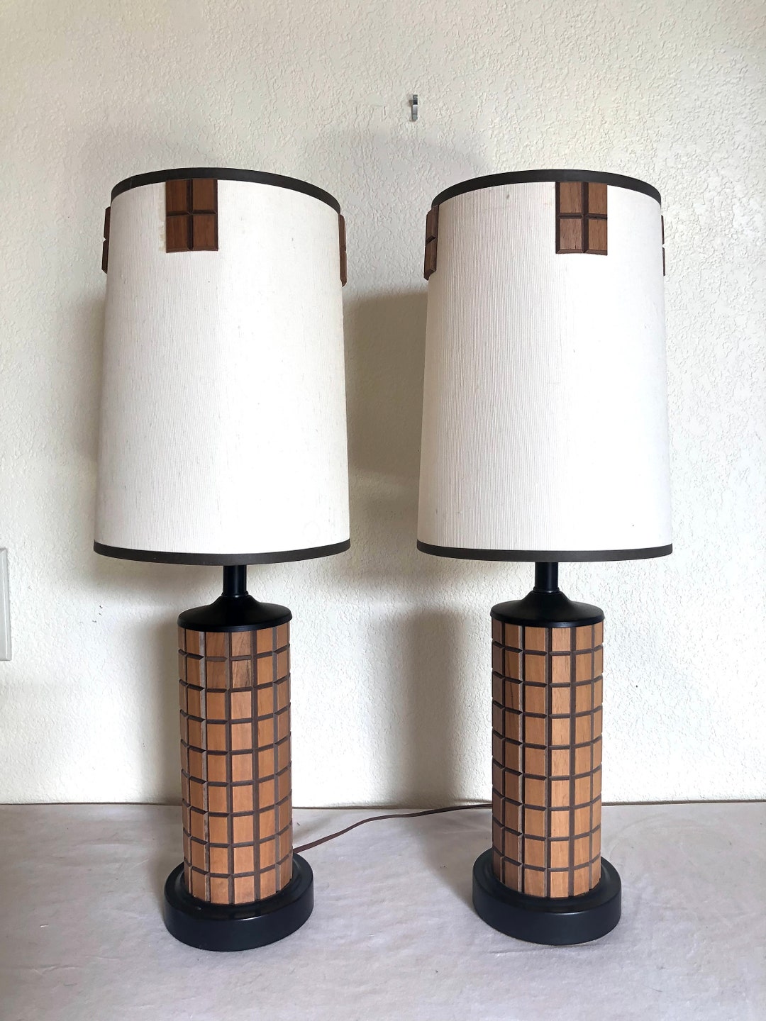 Pair of Vintage MCM Wood Table Lamps, Great Condition, Working Original ...