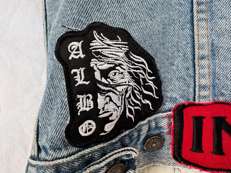 Levi's Denim Beat up Independent Intruder Biker Denim Vest With Skulls ...