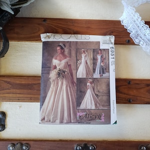 Vintage Mccall's Sewing Pattern 6951 Uncut Unused 9 Sizes - Etsy