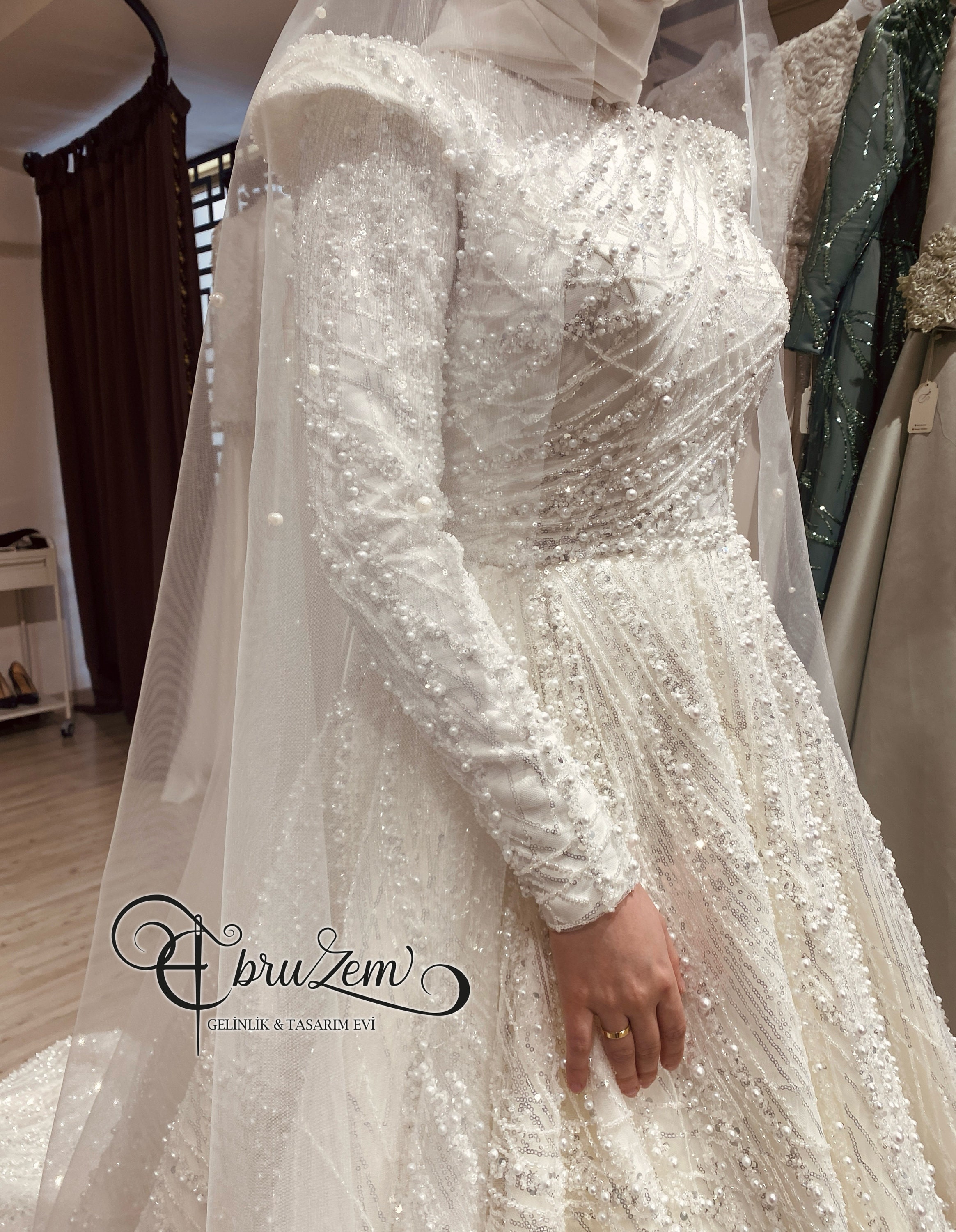 Our Stylish and Comfortable Model With High Quality Bead Embroidered ...