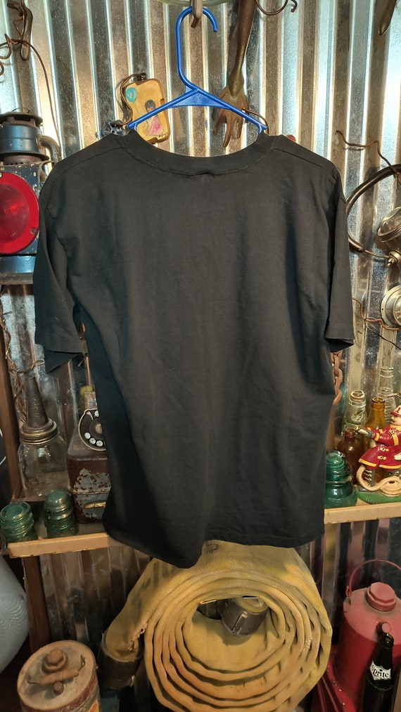 DC Comics: Batman Forever Six Flags Vintage Tee T-shi… - Gem