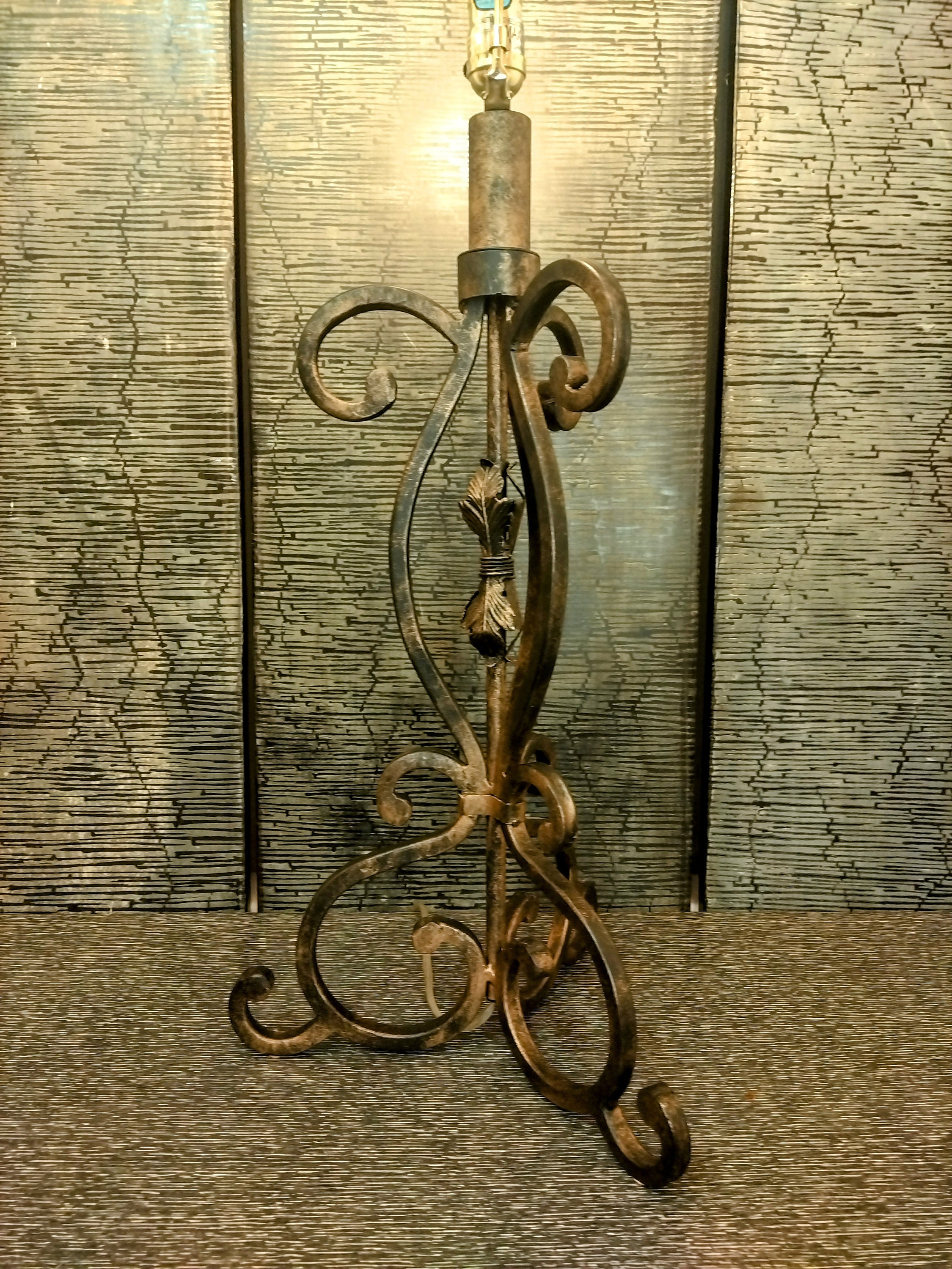 Metal Scrolled Table Lamp 29 3-way Floral Leaves Black & Gold Finish 3 ...