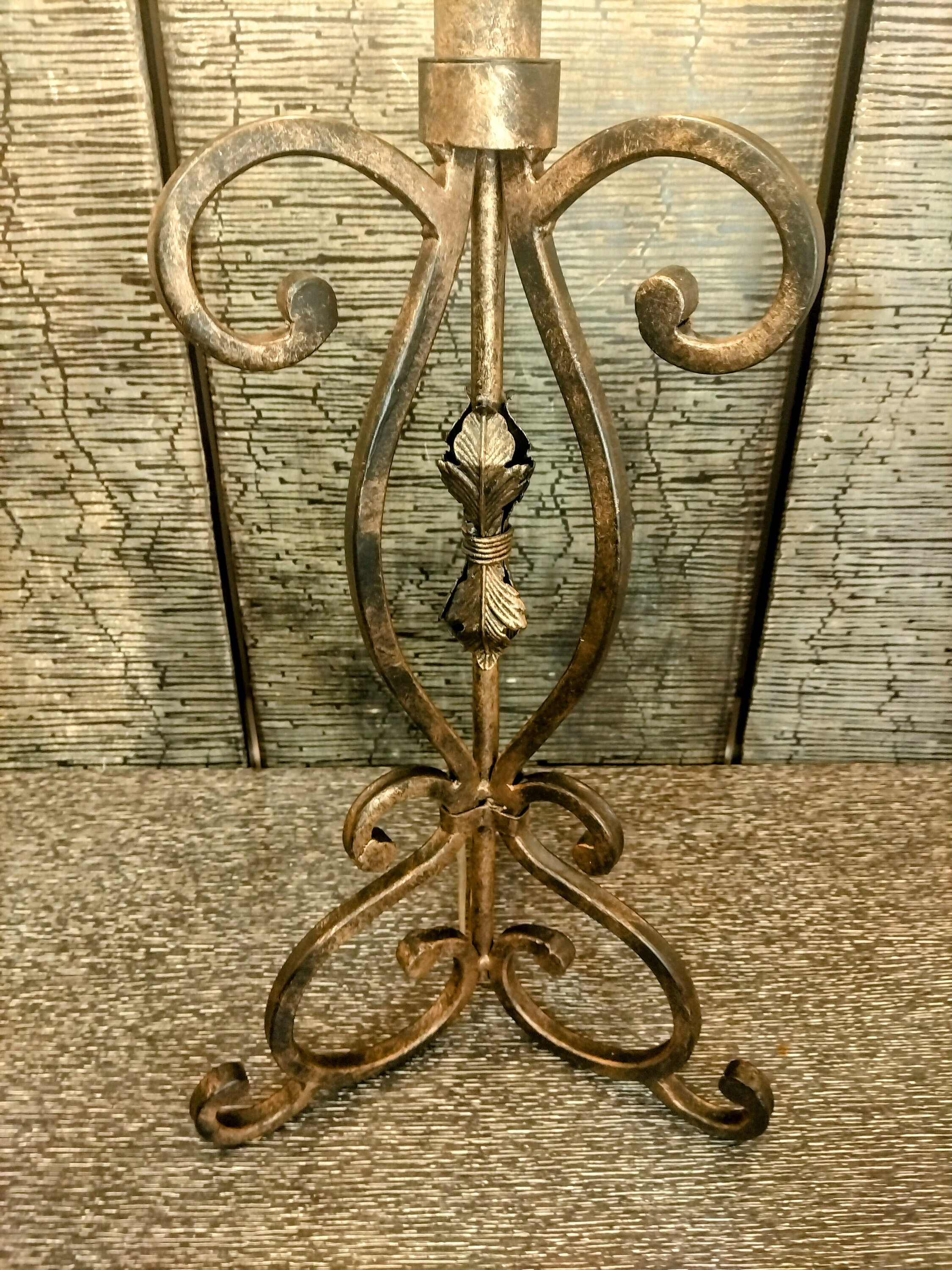 Metal Scrolled Table Lamp 29 3-way Floral Leaves Black & Gold Finish 3 ...