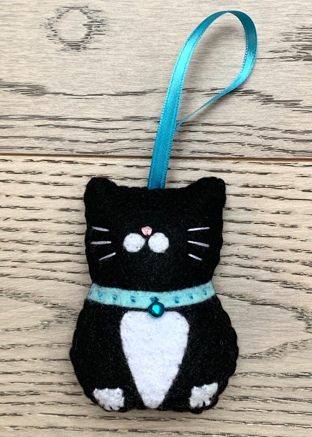 Tuxedo Cat Felt Cat Ornament Cute Kitty Magnet Cat Plush Kitty Plushie ...