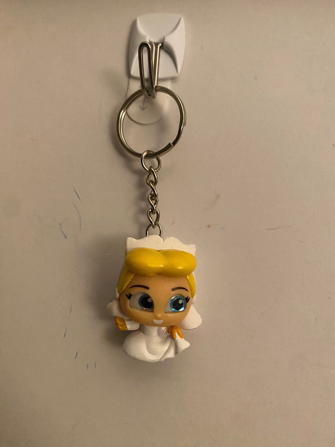 Cinderella Keychains - Etsy