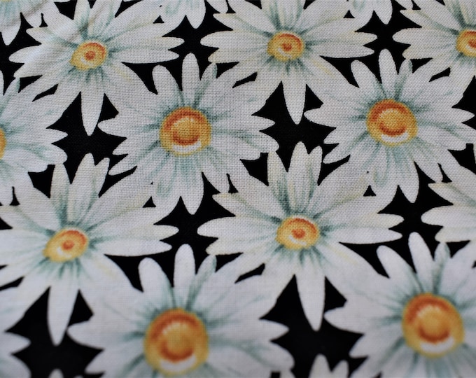 Daisy Fabric Daisy Garden by Hannafate Daisy Floral Flowers Botanical ...