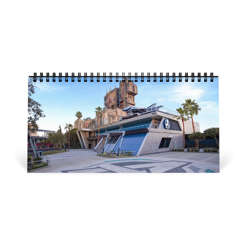 Disneyland DCA Theme Park Scenery Attractions and Icons 2026 Desktop ...
