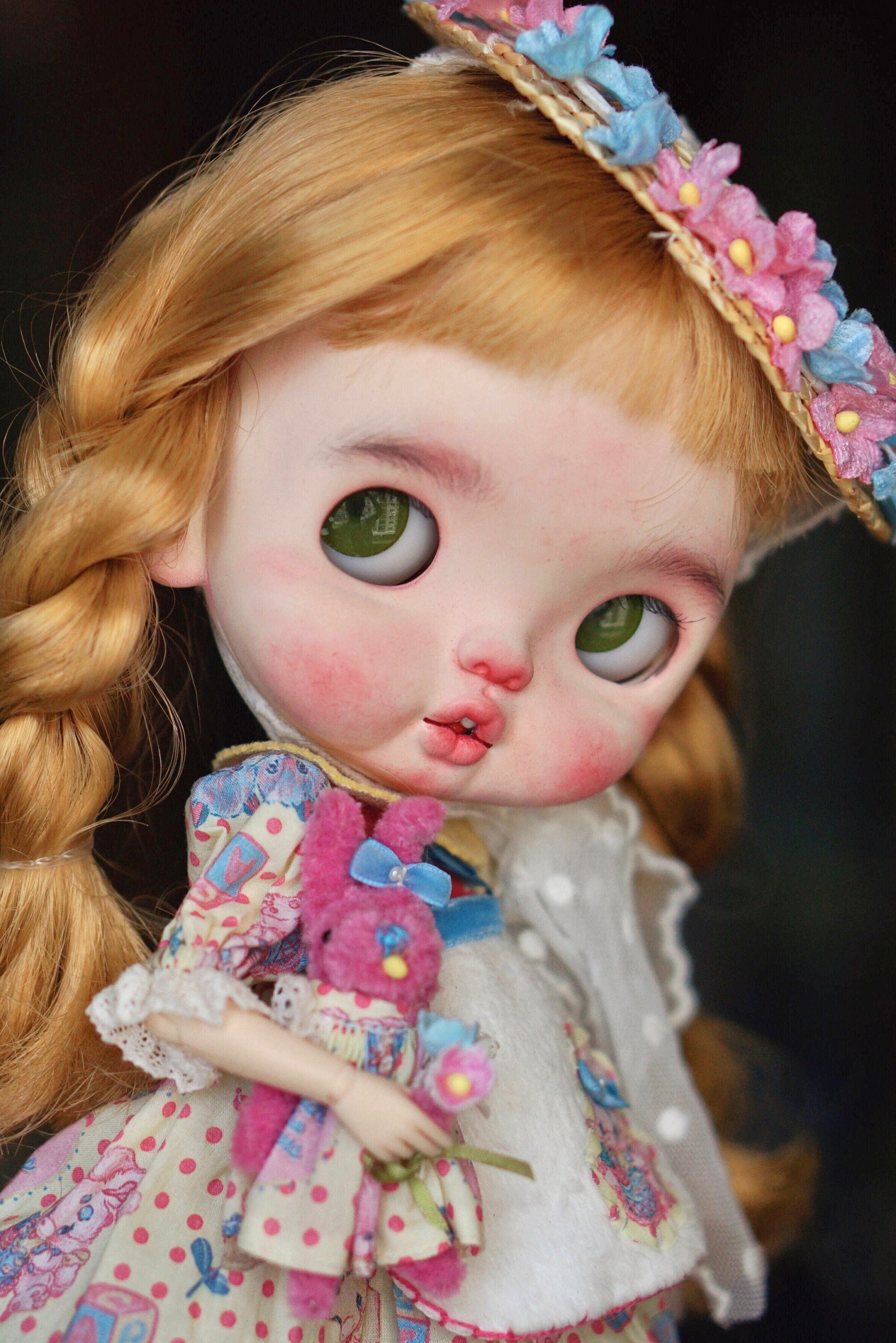 Brand New Blythe Doll on Nbl Base With Ob22 Body. - Etsy