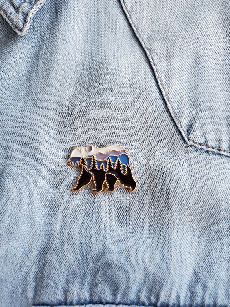 Mountain Grizzly Bear Enamel Pin Mountain Pin Gold Enamel - Etsy