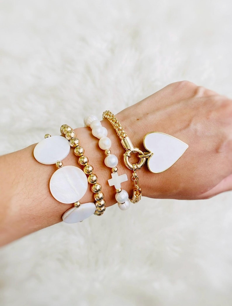 Golden Shell Bracelet for a Touch of Summer Glam - Etsy