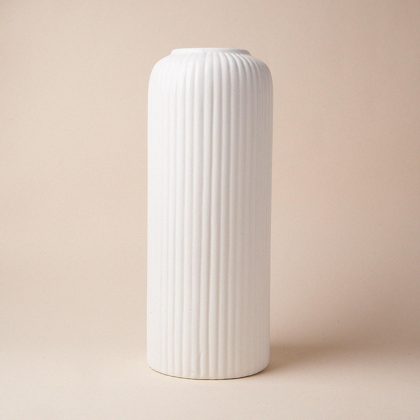 Ribbed Vase - Etsy