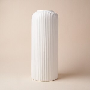Ribbed Vase - Etsy