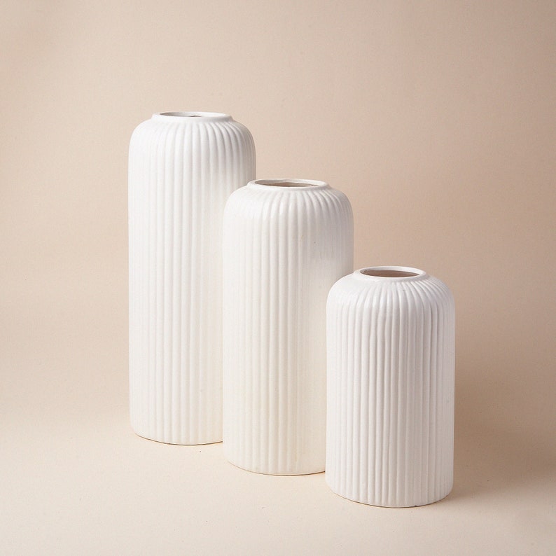 Ribbed Vase - Etsy