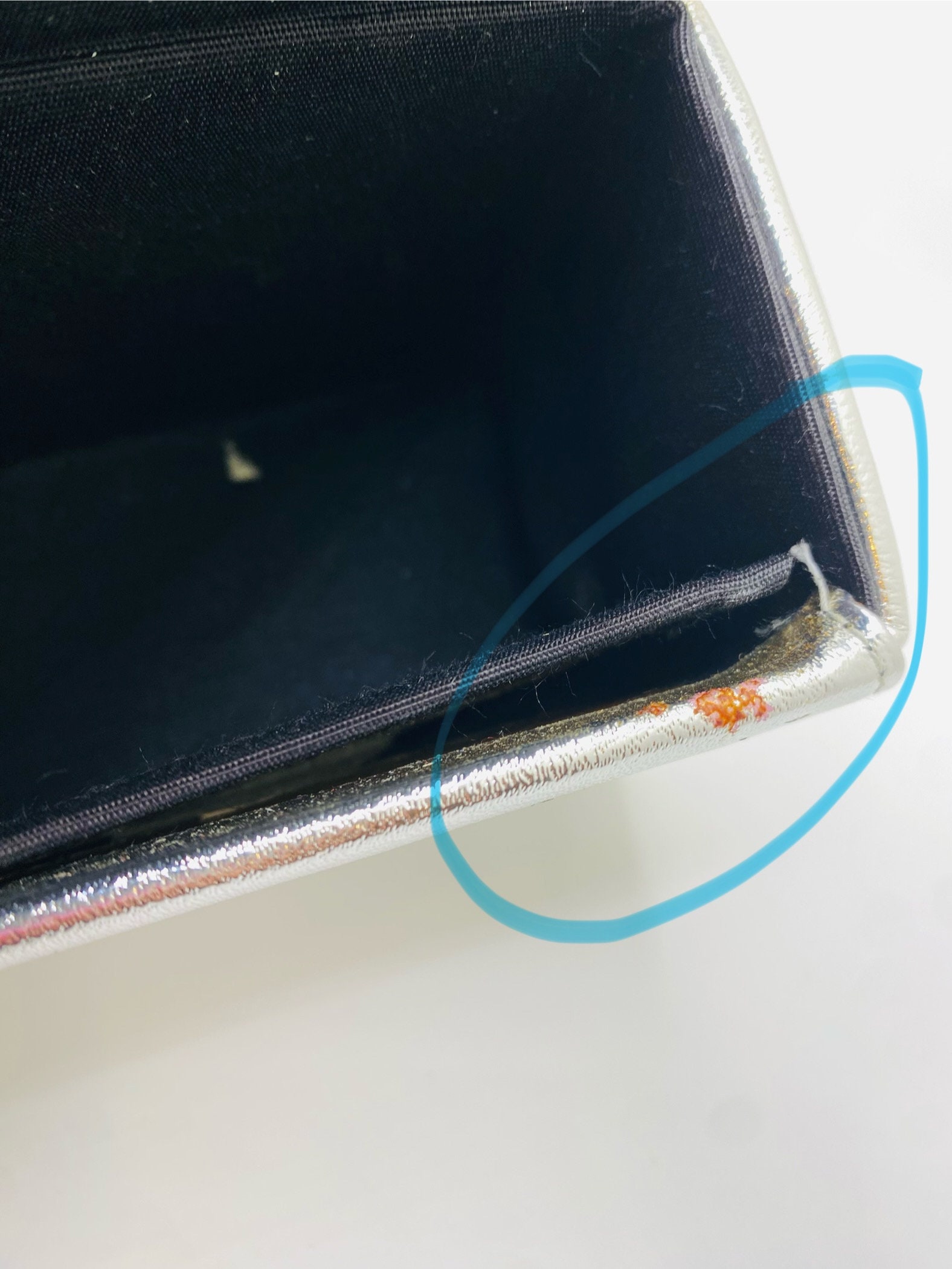 Vintage Purse Metallic Silver Leather Handbag With Metal Handle Box Bag ...