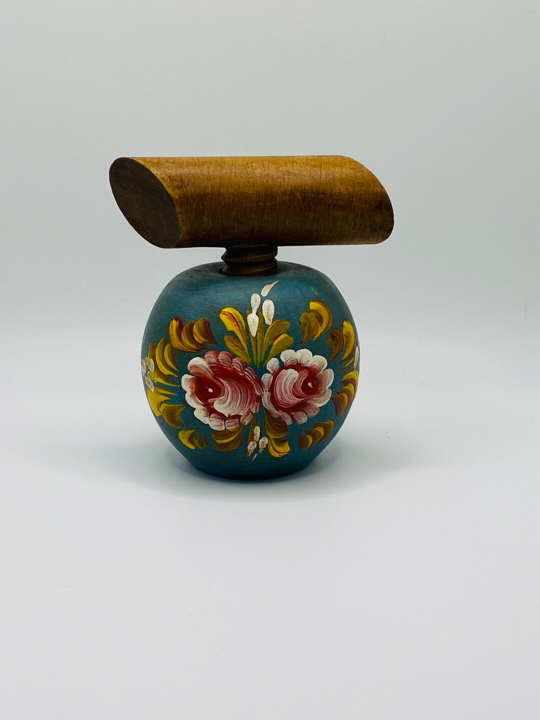 Vintage Carved Wood Screw Nutcracker Hand Painted Folk Art - Etsy