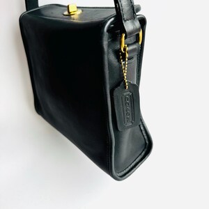 Vintage Black Leather Coach Geometric 9043 Top Handle Purse Bag Classic ...