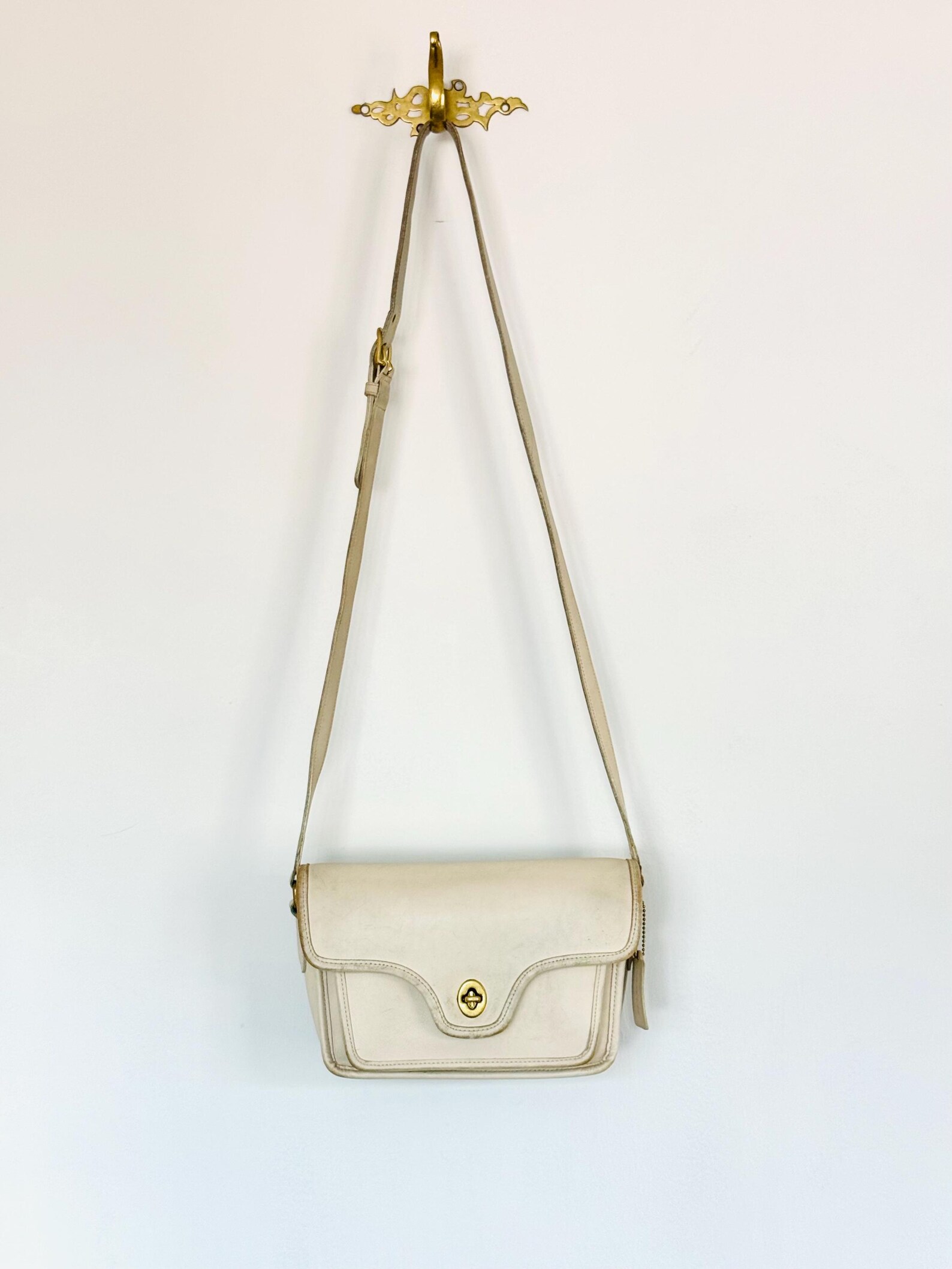 Vintage Coach Kent Crossbody Bag, Bone Leather Purse #9916 - Etsy