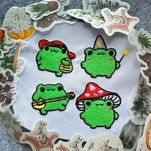 Frog Bundle Machine Embroidery Design - Etsy