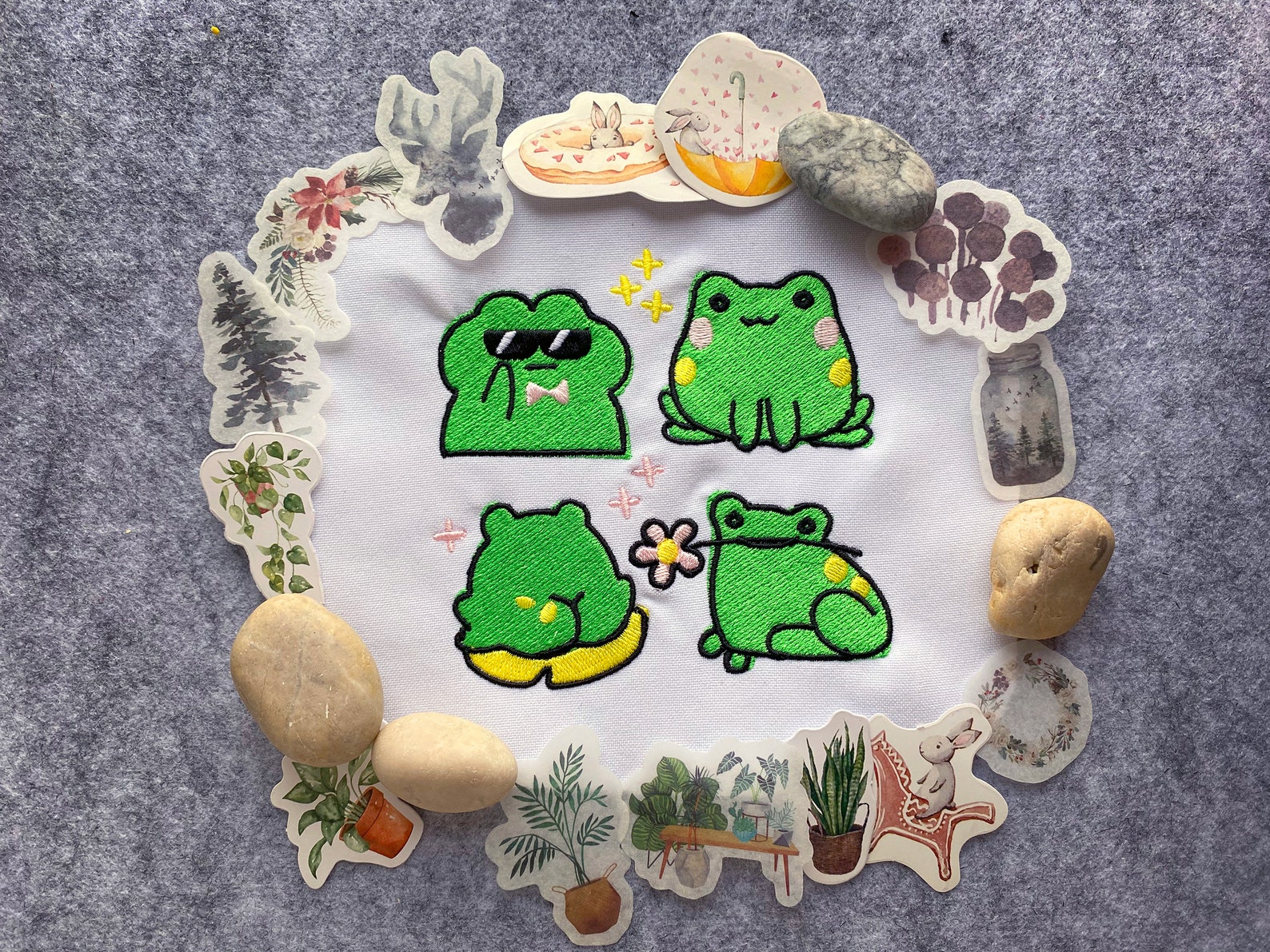 Frog Bundle, Set of Four, Frog Embroidery Design, Frog Embroidery ...