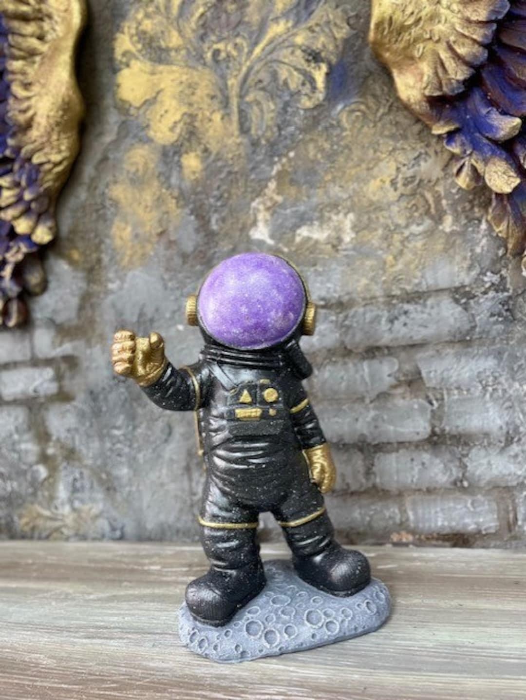 Astronaut Statue Sculpture, Astronaut Figurine, Room Decor, Gifts ...