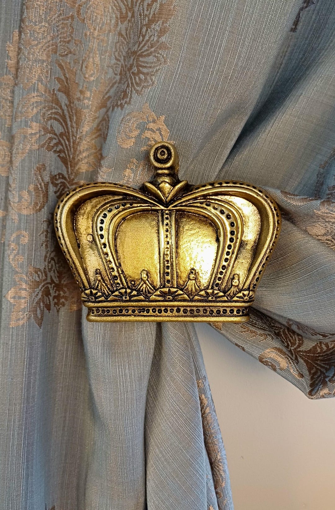 Luxury Crown Curtain Holdback | Custom Color Polyurethane Royal ...