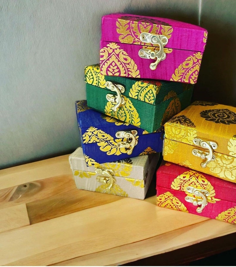 100 Pcs Indian Sweet Boxes Diwali Gifts Box Indian Gift Box - Etsy