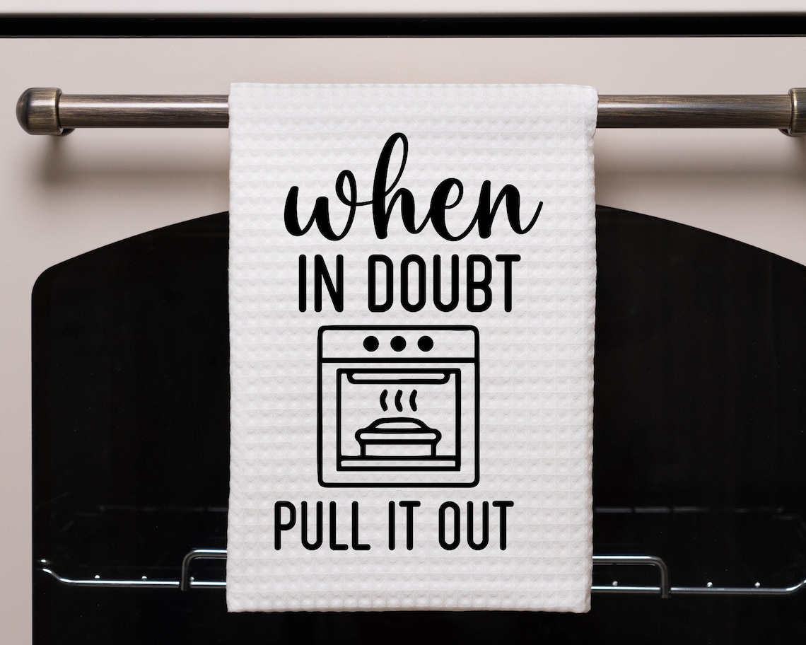Funny Dish Towel Sayings Svg Bundle, Kitchen Humor SVG, Tea Towel ...