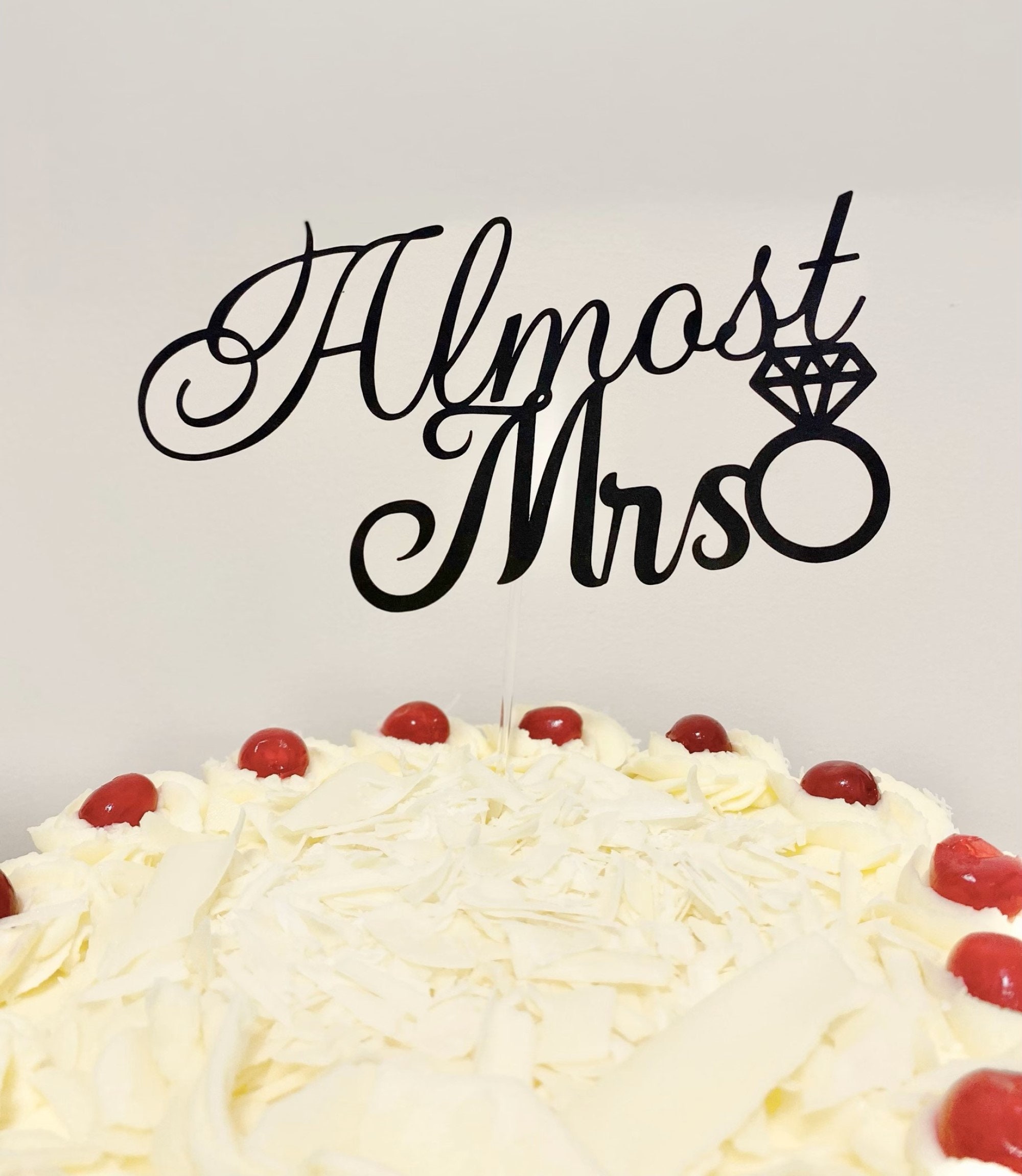 Bride to Be Cake Topper/ Hen's Party Bridal Shower Cake Topper ...