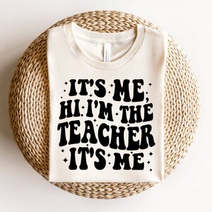 Its Me Hi I Am the Teacher Png, Retro Teacher Svg, It's Me Hi I'm the ...