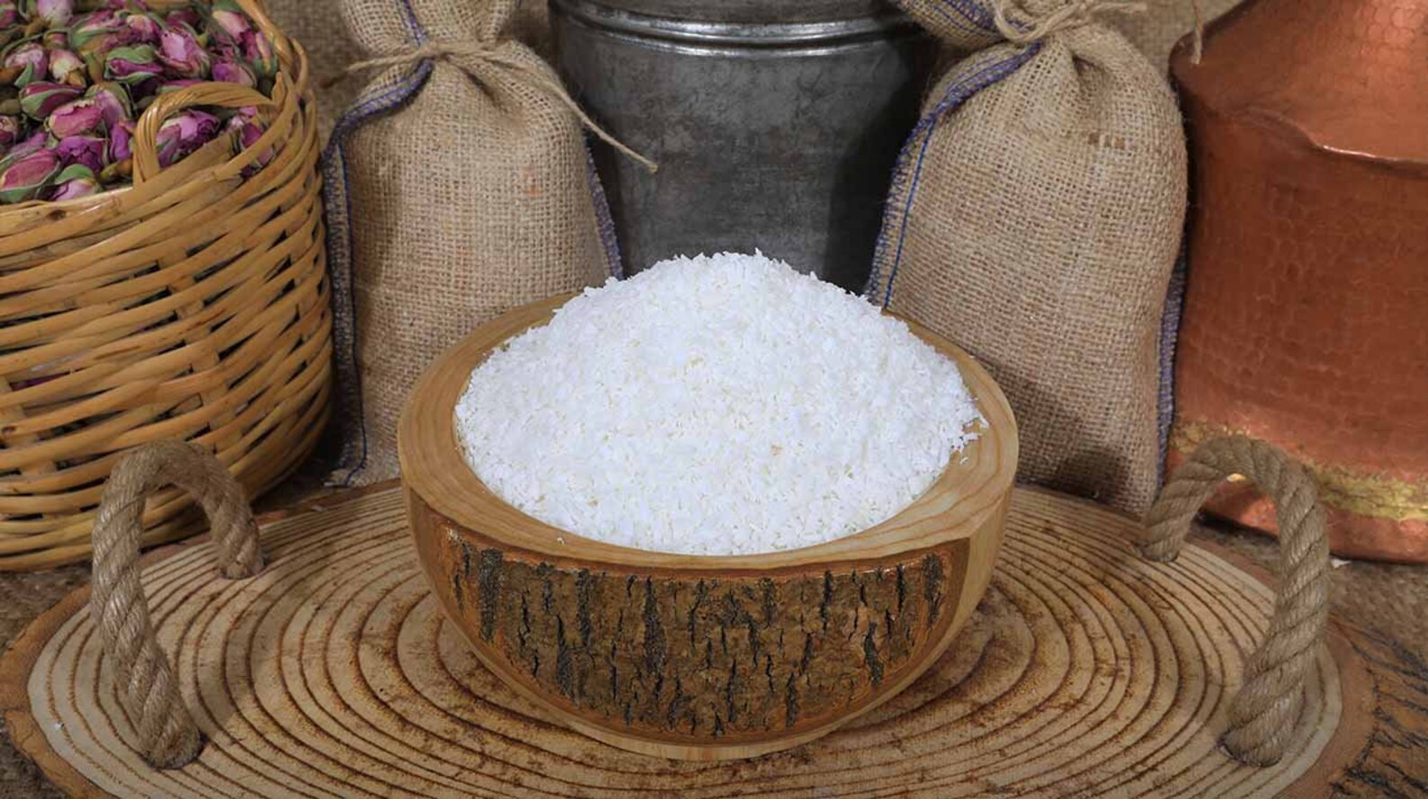 Organic Coconut Powder, Pure Coconut, Village Product Authentic Spices ...