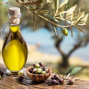Organic Genuine Olive Oil, Pure Olive Oil, Village Product Authentic ...