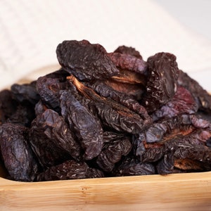 Organic Dried Plums, Homemade Dried Plums Without Additives, Authentic ...