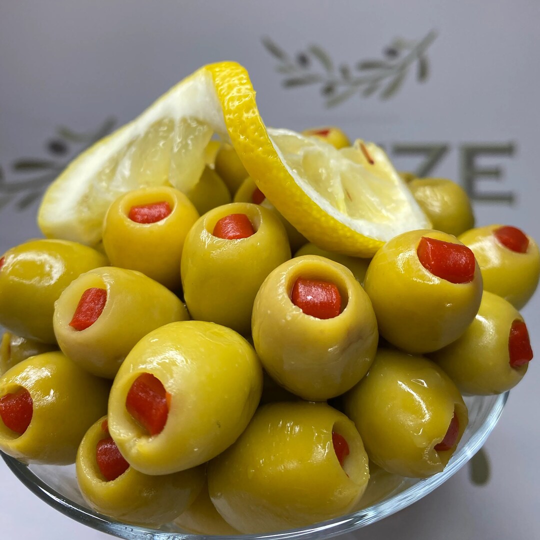 Organic Peppered Olives, Jumbo Size Peppered Green Olives, Ready to Eat ...