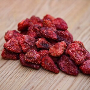 Organic Dried Strawberries, Homemade Dried Strawberries Without ...