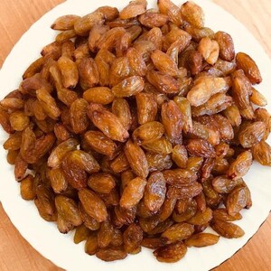 Organic Dried Besni Grapes, Dried Sun-dried Grapes, No Added Sugar or ...