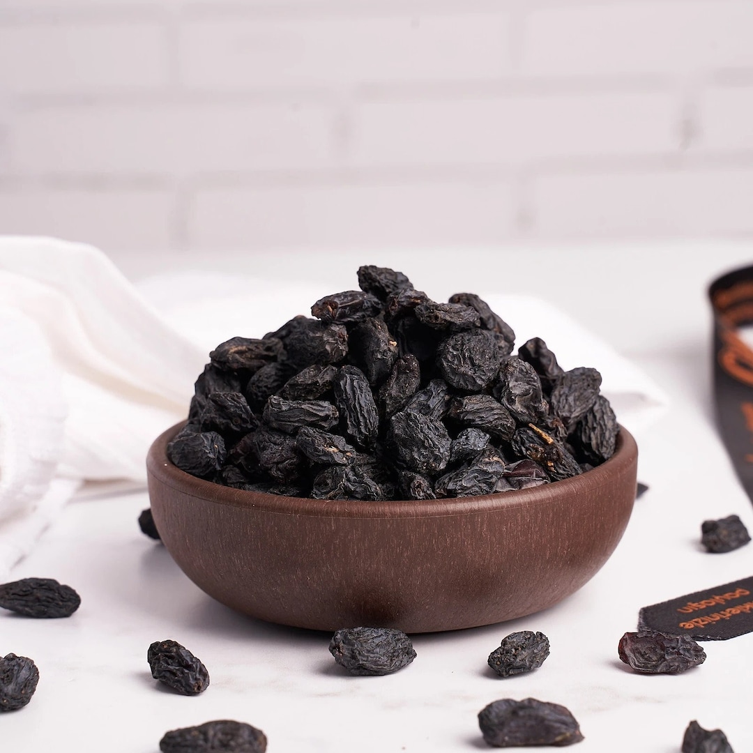 Organic Dried Grapes, Homemade Dried Grapes Without Additives ...
