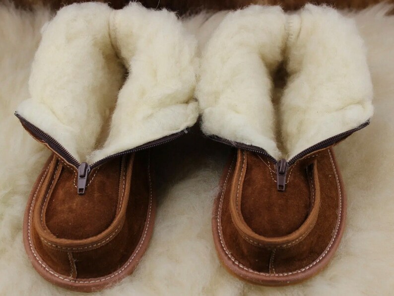 WOMENS MENS UNISEX Real Suede & Natural Sheep’s Wool Slippers Boots All ...
