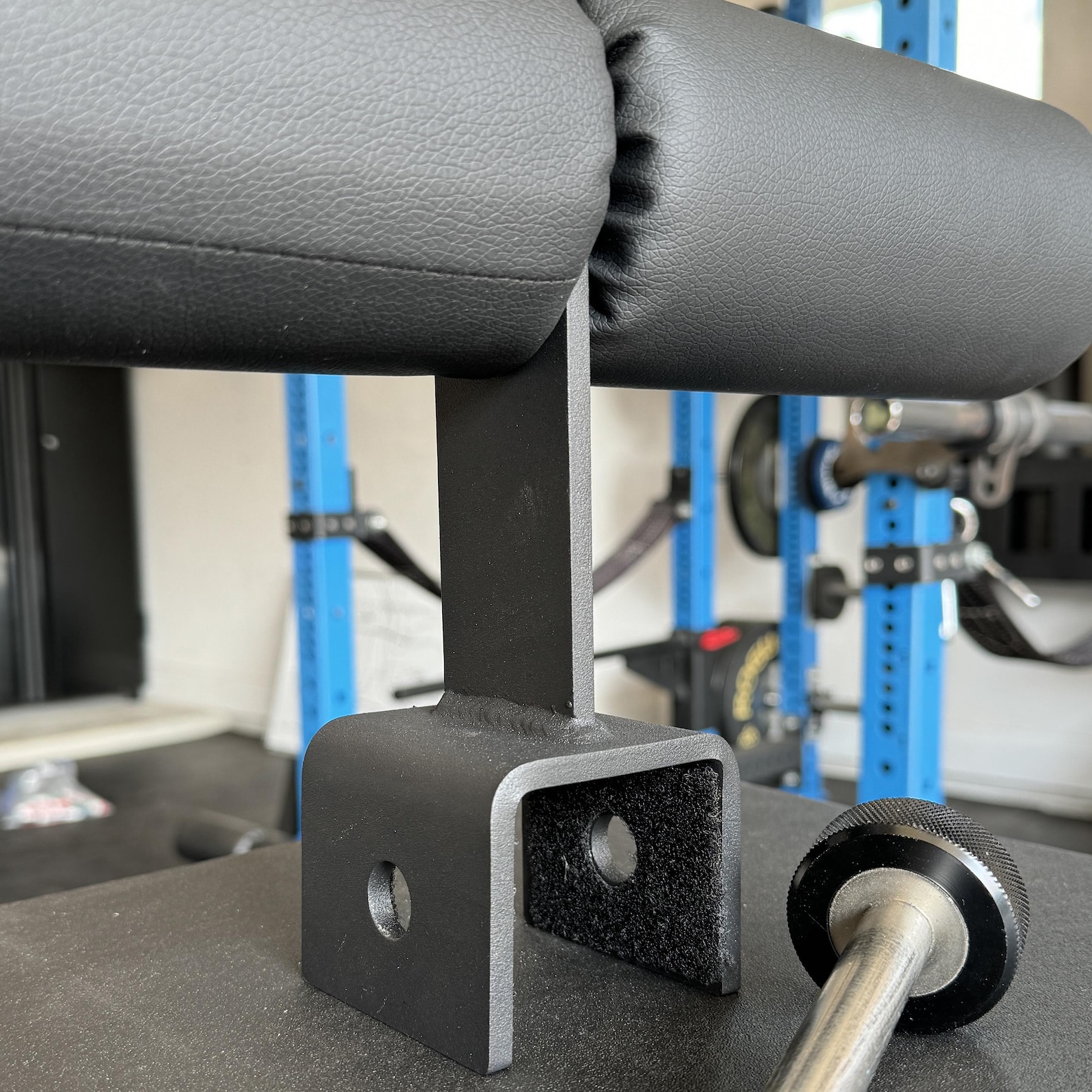 Bells of Steel Cable Tower Knee Pad & Lat Pulldown Attachment - Etsy